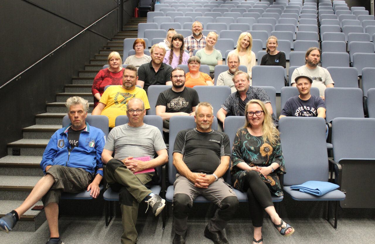 Kemin Teatteri nousee Feeniks-linnun tavoin – Tampereen Teatterikesän avajaiset Laikunlavalla ...